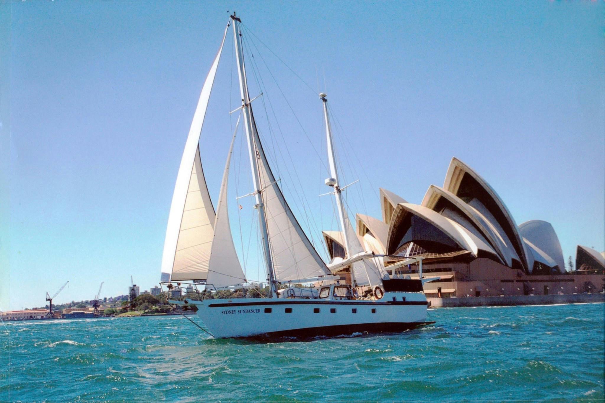 Floatspace – Boat Hire, Charter Boats and Yacht Rentals