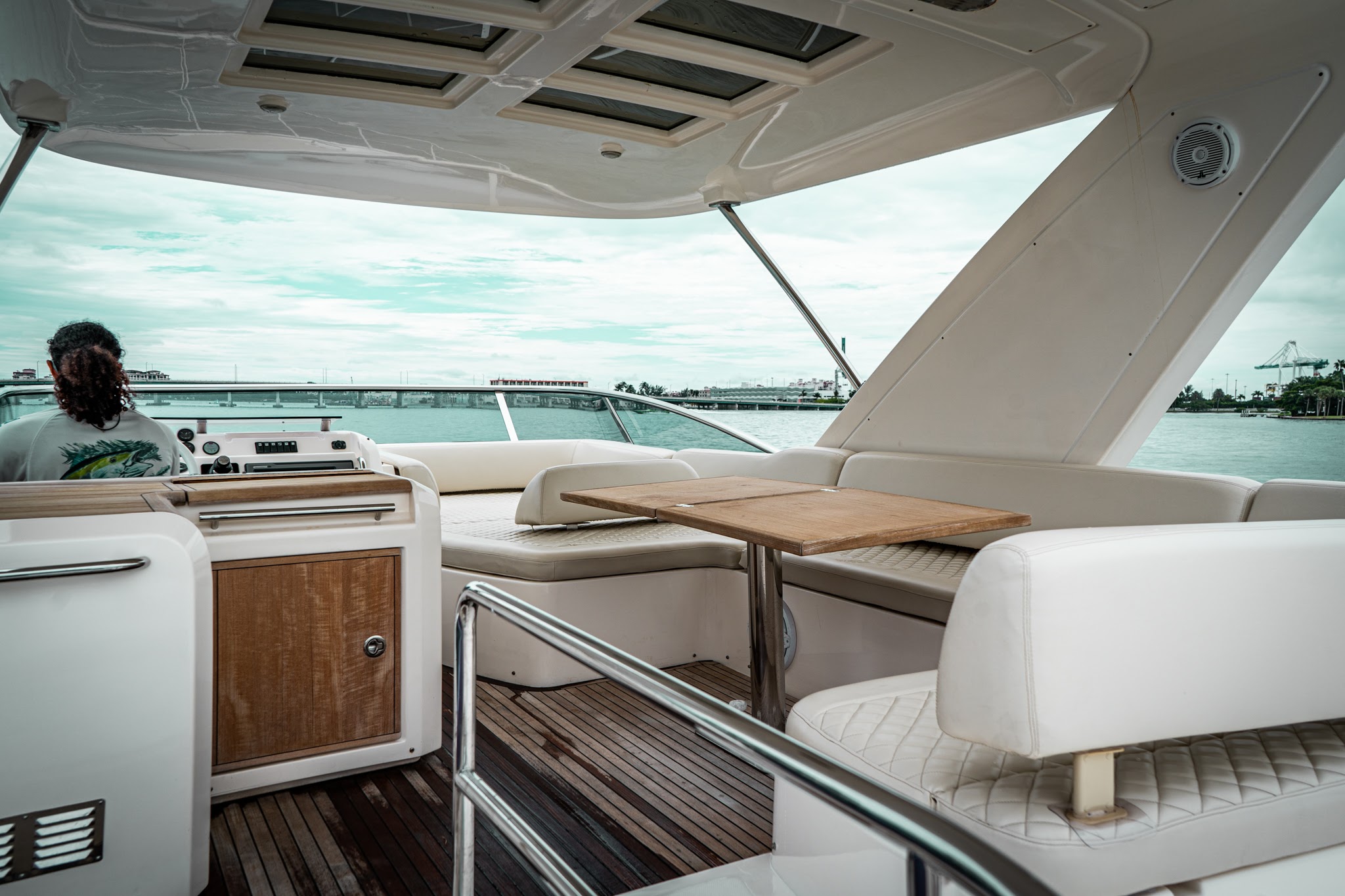 Downtown II - Floatspace